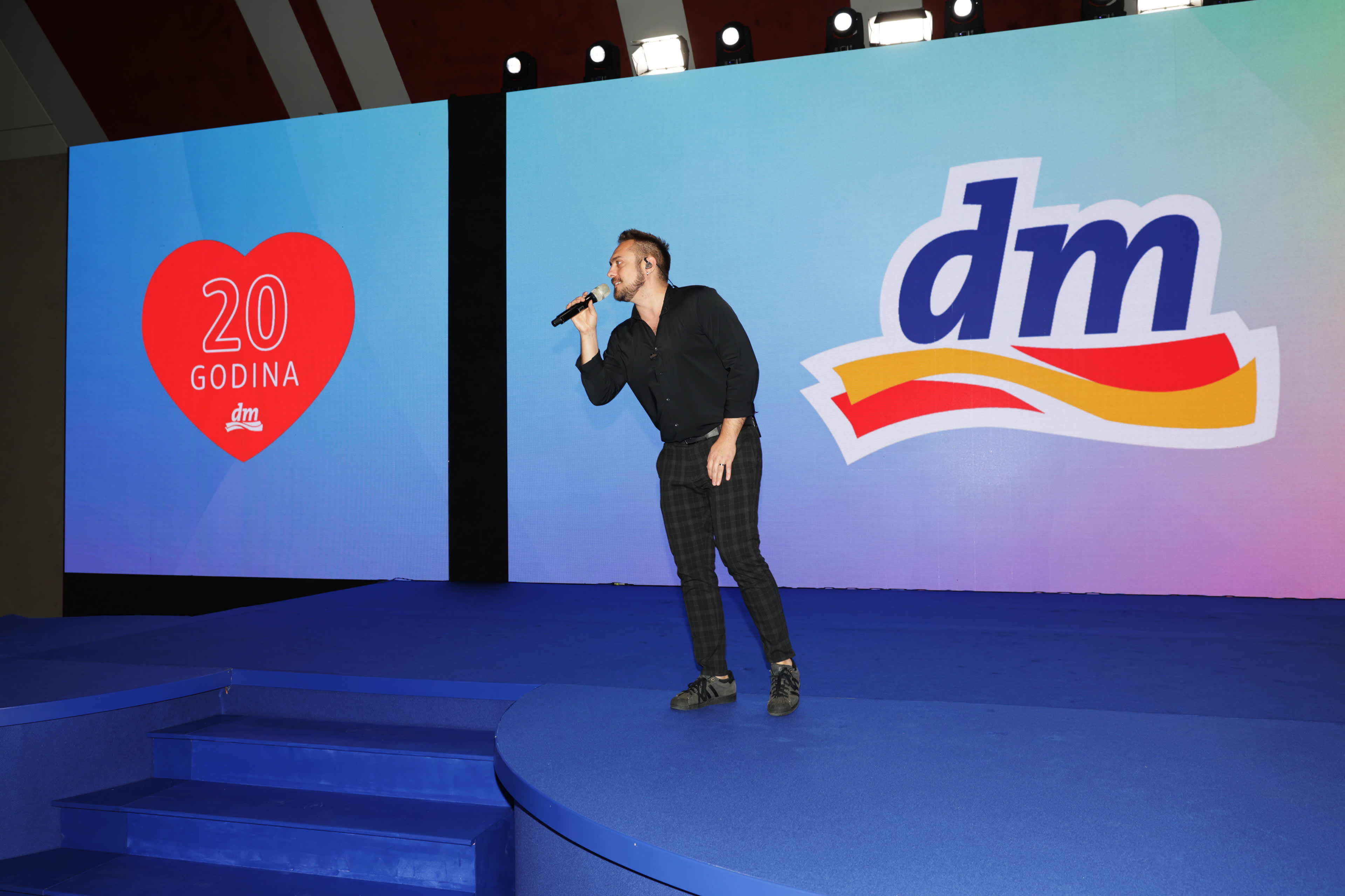 Proslava dvadesetogodišnjeg jubileja | dm.rs